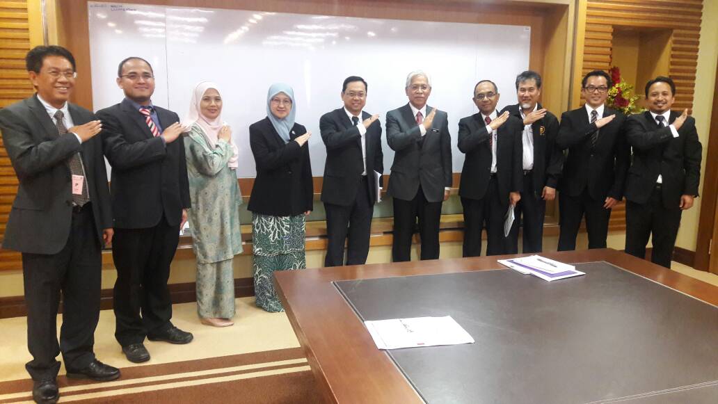 Groundwater Experts from UTM | GEOTROPIK