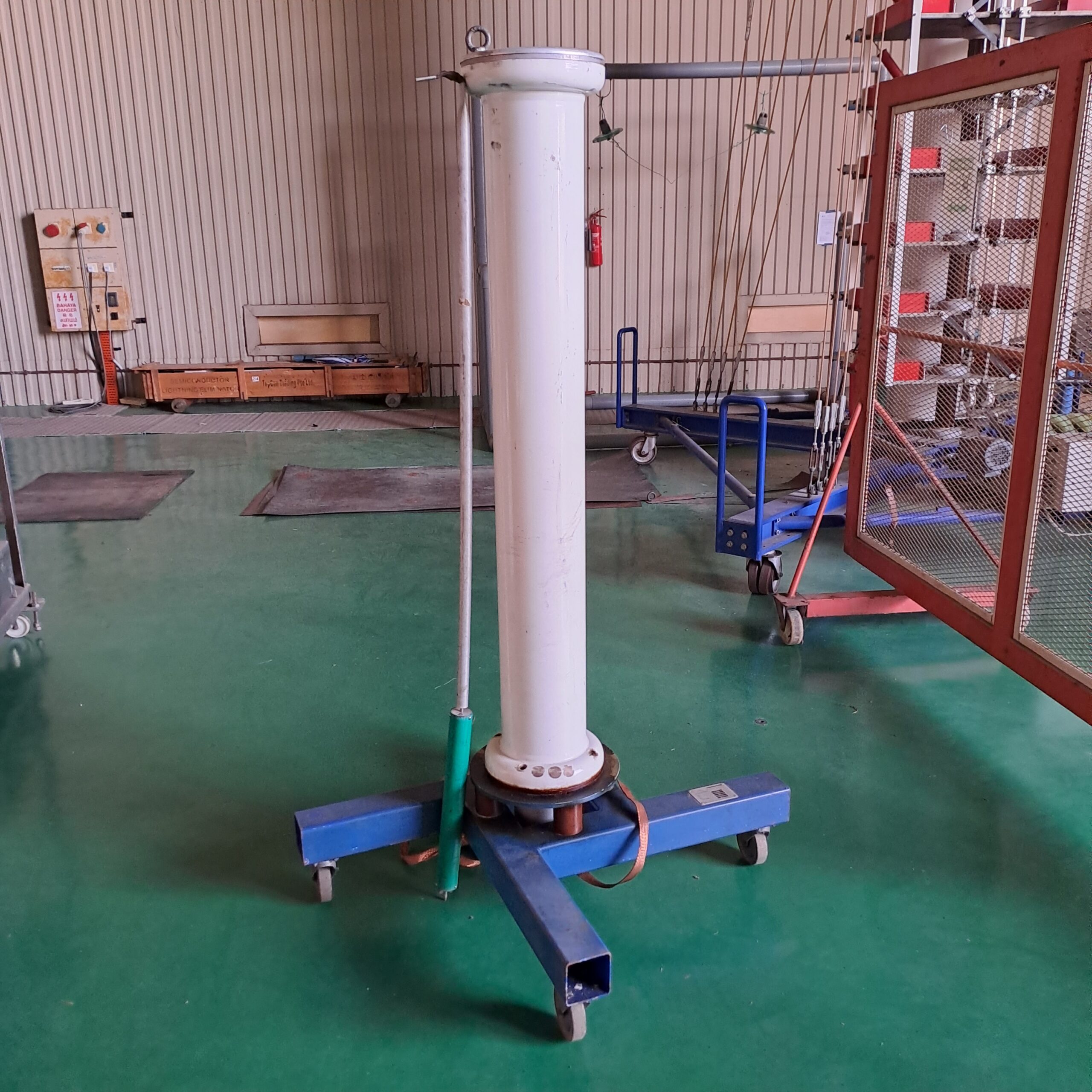 AC / DC / Impulse Divider | Institute of High Voltage and High Current ...